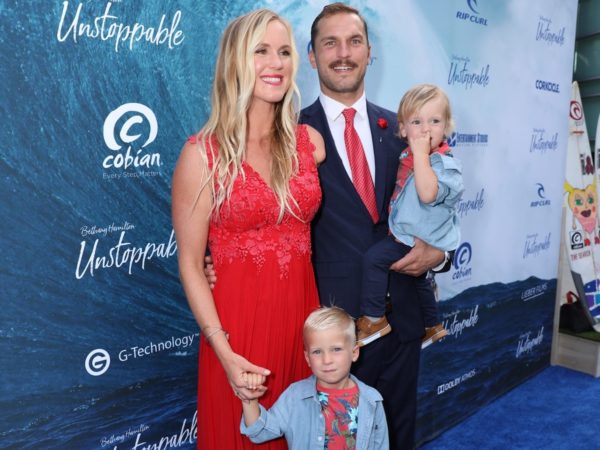 PHOTOS: Bethany Hamilton and friends Attend LA Premiere of BETHANY ...