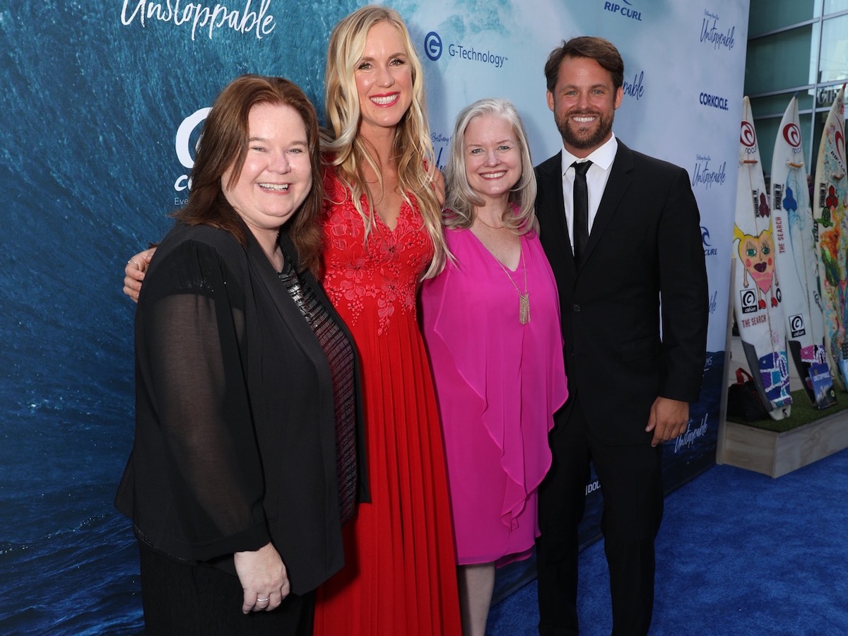 PHOTOS: Bethany Hamilton and friends Attend LA Premiere of BETHANY ...